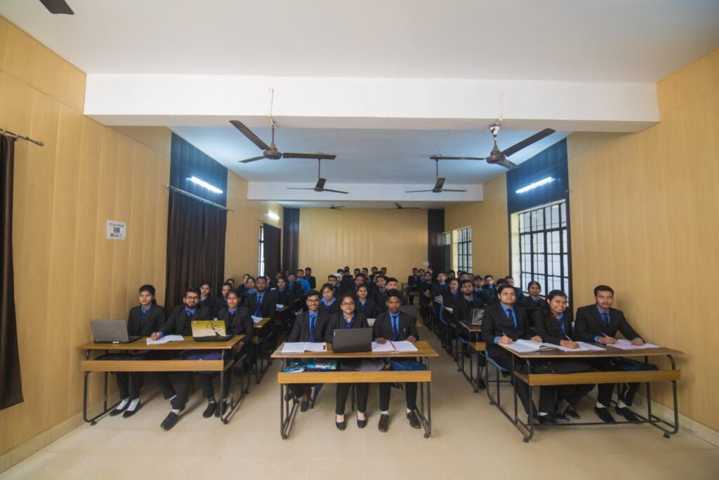 Best MBA Colleges near me with Direct Admission- LBSIMDS